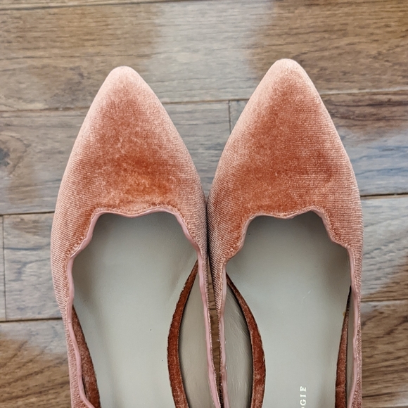 Anthropologie | Shoes | Htf Anthropologie Scalloped Velvet Heels | Poshmark